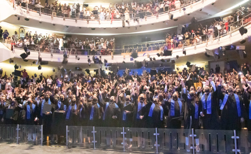 UPQ celebra la titulación de 530 nuevas y nuevos profesionistas ...