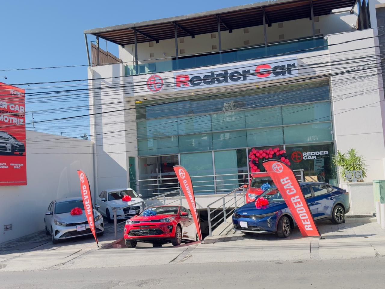 Fiscalía realiza cateo y suspende actividades de “Redder Car” tras ...