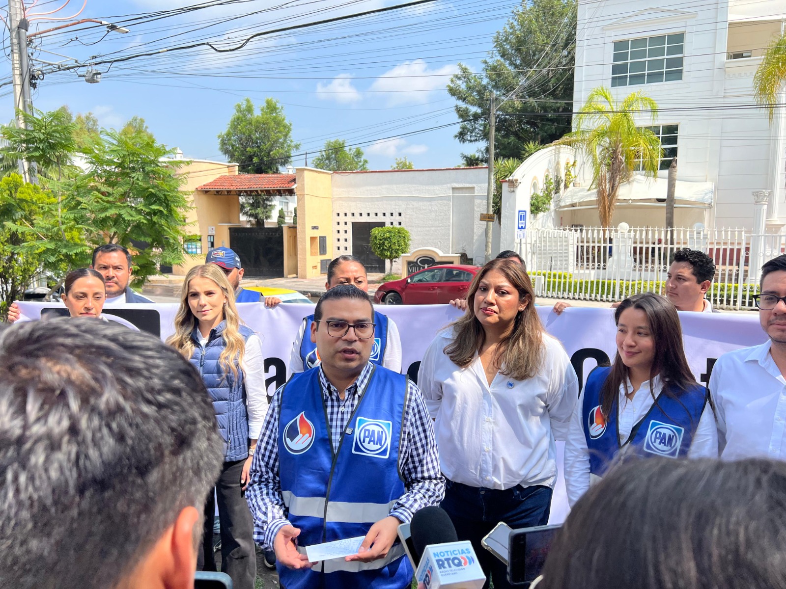 Martín Arango destaca a Gerardo Cuanalo y Sonia Rocha como perfiles viables rumbo a 2027 ...